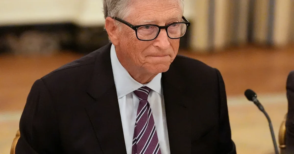 Bill Gates diz que Epstein tentou chantageá-lo com informações sobre ...