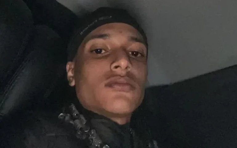 Mãe de Oruam nega risco de fuga do rapper e faz apelo emocionado para ...