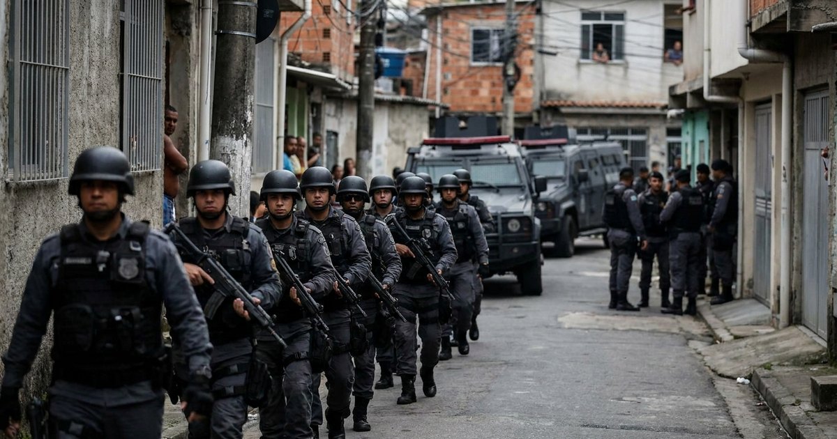 Polícia faz operação na Maré para cumprir mais de 50 mandados contra o TCP