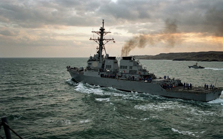 EUA negam ataque iraniano a embarcação norte-americana