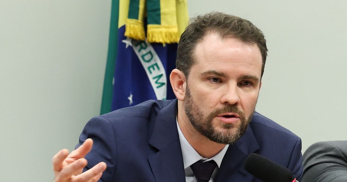 Durigan afirma que União negocia aval para empréstimo que pode salvar o BRB