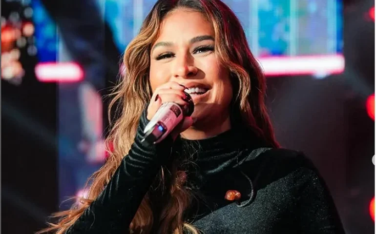 Simone Mendes faz dois shows no Rio no fim de semana