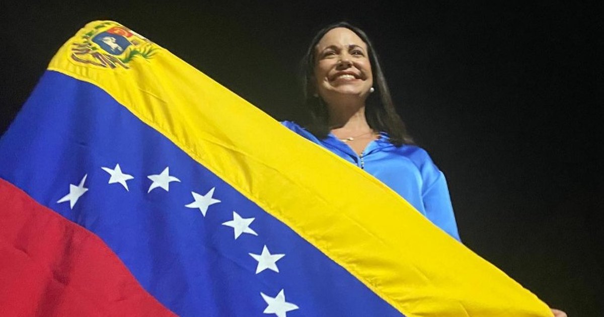 María Corina fala de tomar o poder e comemora captura de Maduro ...