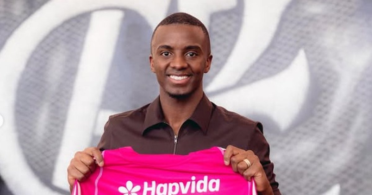 Flamengo anuncia contratação do goleiro Andrew por quatro temporadas