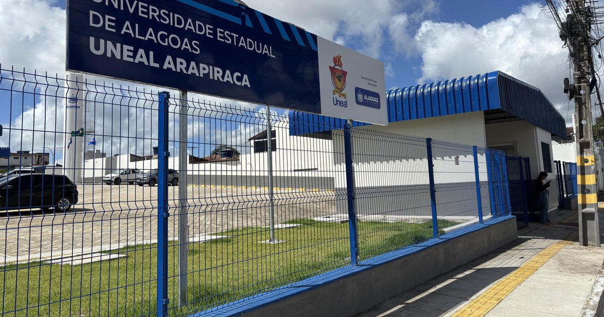 Uneal divulga resultado final do concurso para docente